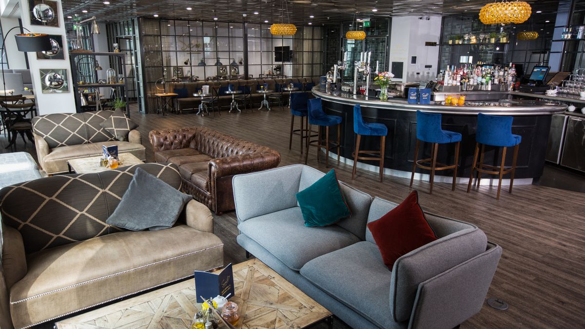 Social 7 becomes a cashless venue - Media City UK